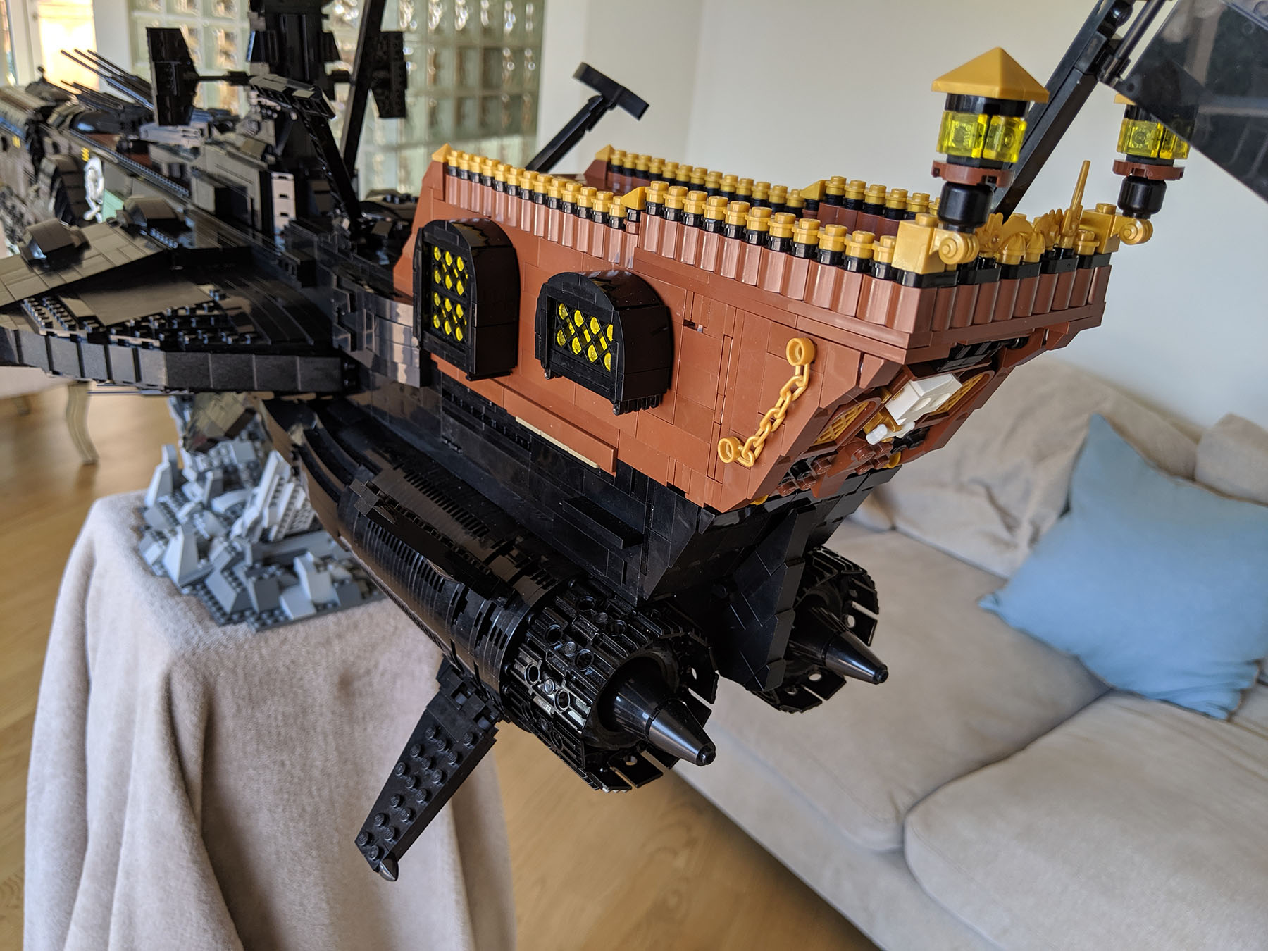 L’Atlantis d’Albator en Lego – 135 cm (Arcadia) | Otakia.com